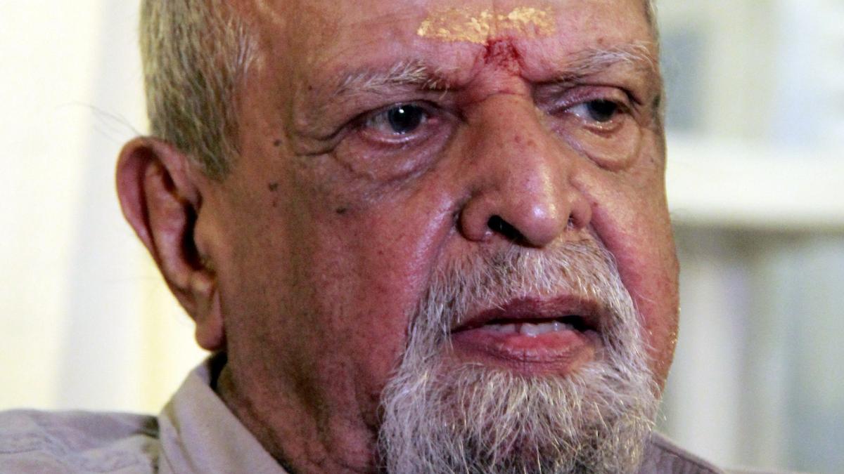 Geetham Sangeetham award for Singer P. Jayachandran - The Hindu