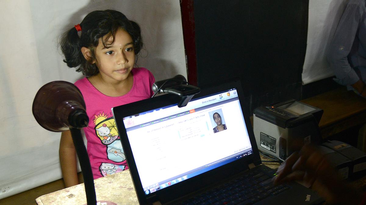 Blue Aadhaar Card: Unveiling the Blue Aadhaar Card and Its Application ...