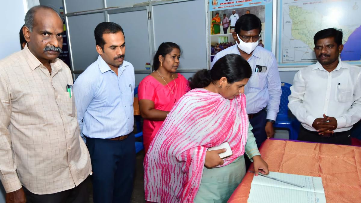 Collector Ajith launched career guidance center for students | News ...