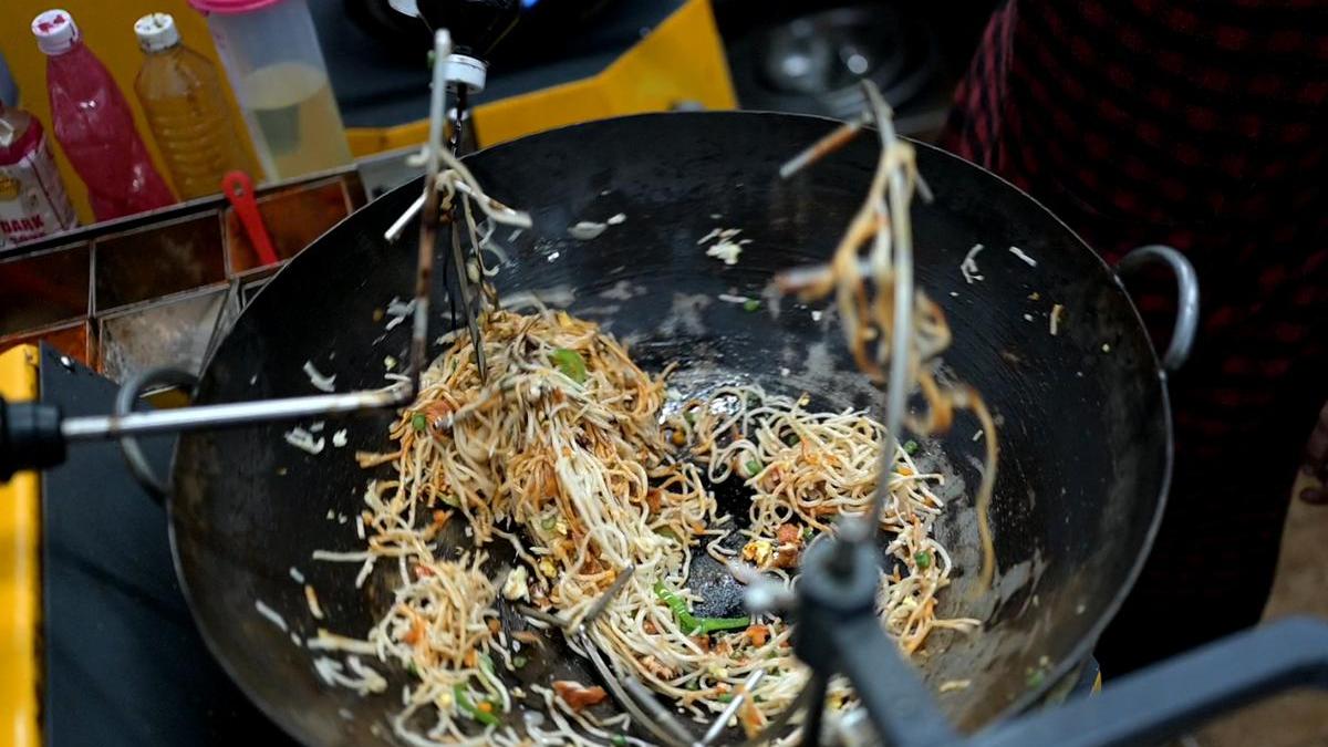 This Chennai fast food joint uses an automated machine to prepare fried ...