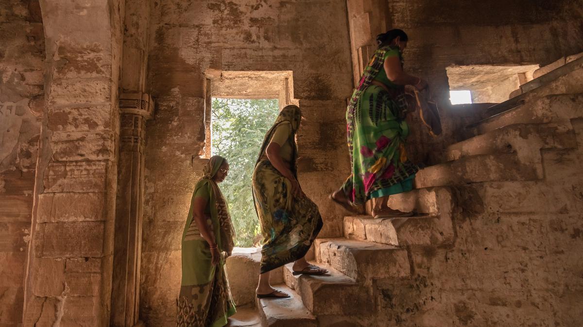 Review of Parini Shroff’s Bandit Queens - The Hindu