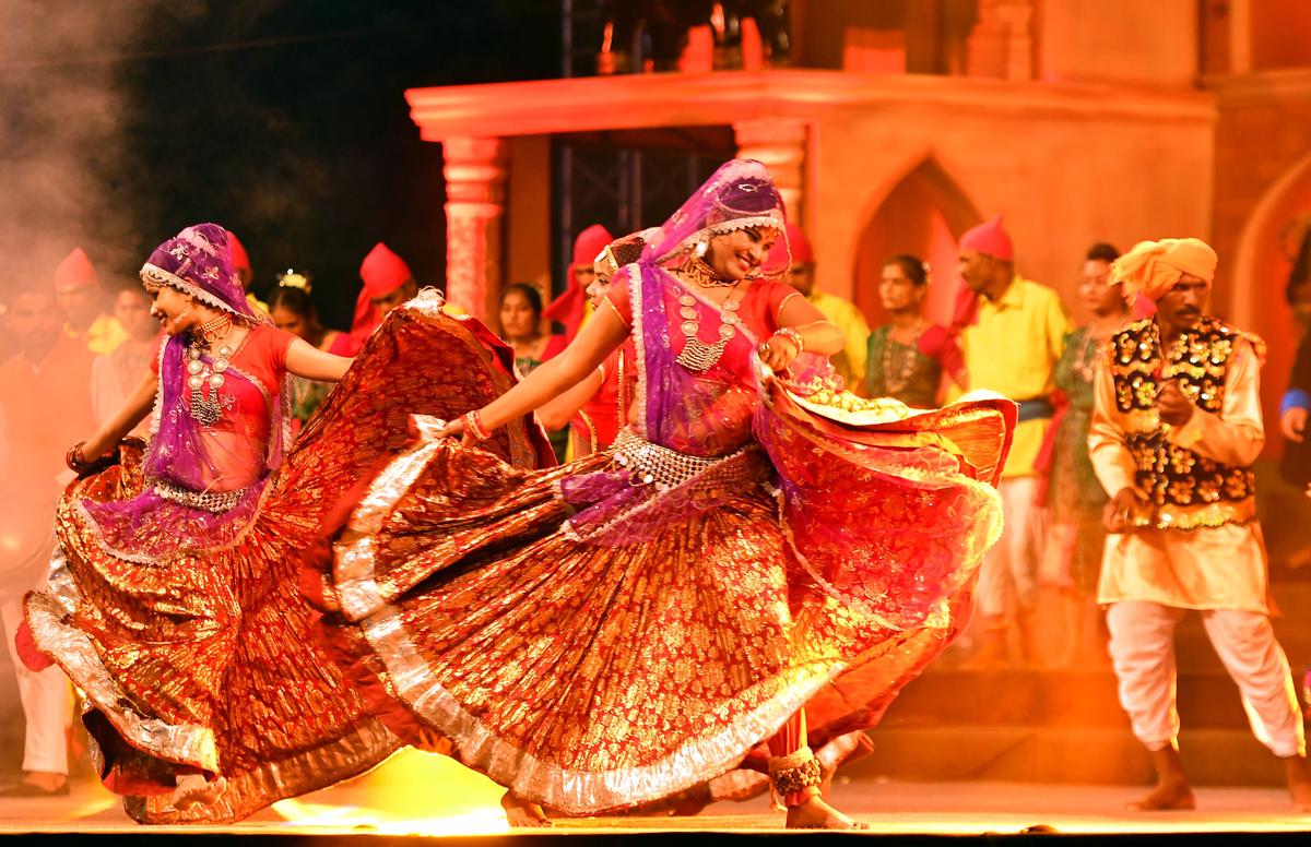 Duty-bound to celebrate the lives of freedom fighters, says Vice ...