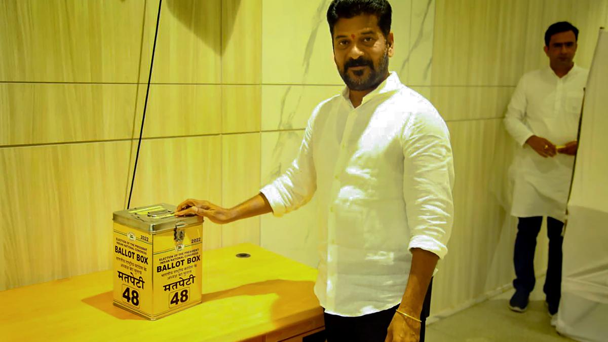 Revanth turns emotional on ‘money politics’ and ‘conspiracy’ to remove ...