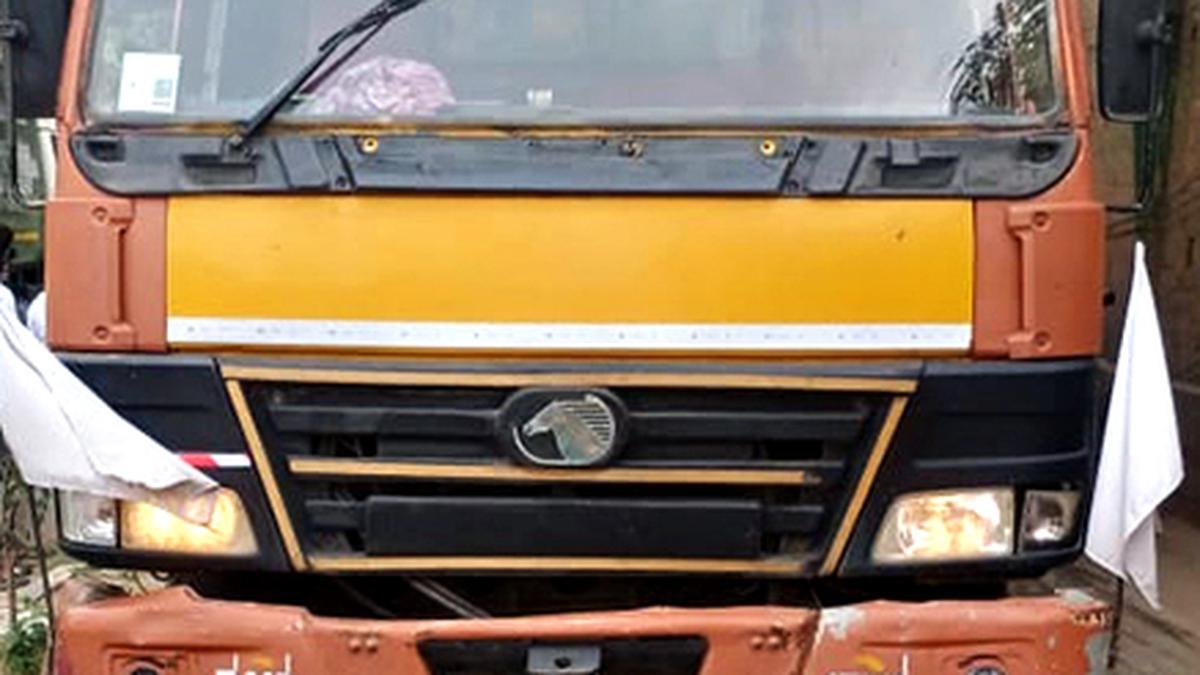 Install speed governors in garbage trucks: traffic police to BBMP - The ...