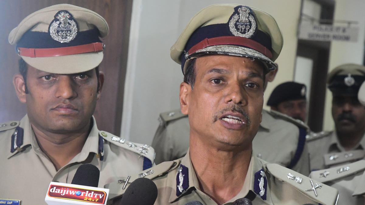 Focus is on breaking chain of communal crime: Alok Kumar - The Hindu