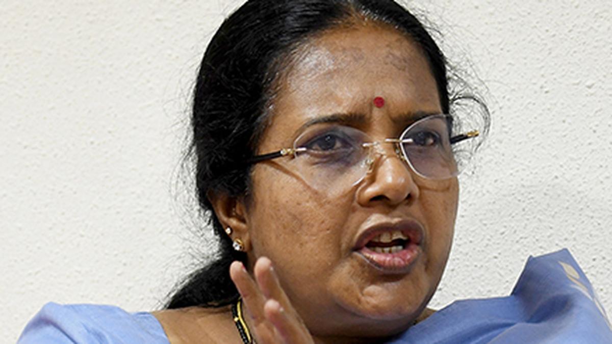 DMK government cannot handle criticism, has resorted to filing ganja ...