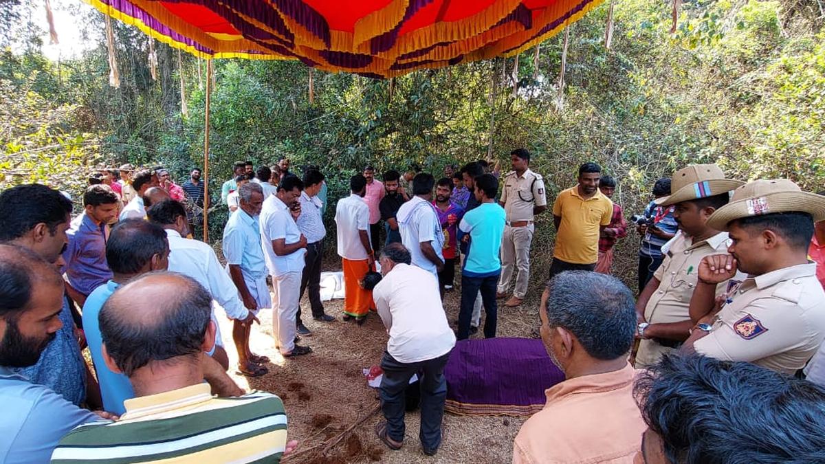 Two die in wild elephant attack in Dakshina Kannada’s Kadaba taluk - The Hindu