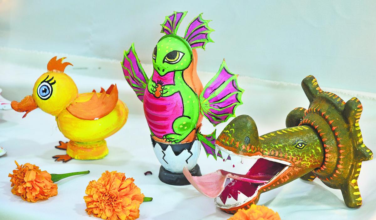 Watch | Eco-friendly golus handcrafted by kids - The Hindu