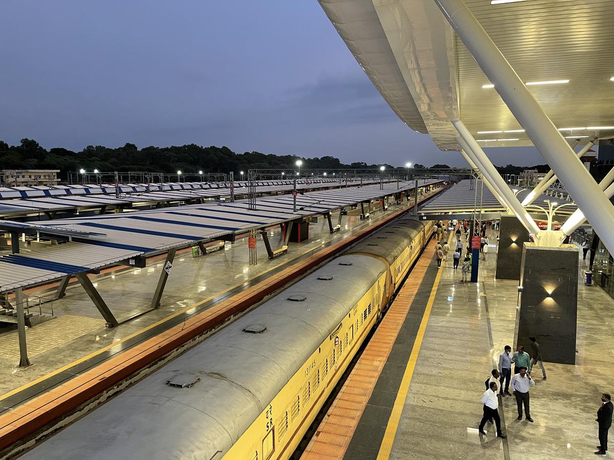 Finally, ‘airport-like’ Sir M. Visvesvaraya Terminal opens to public ...