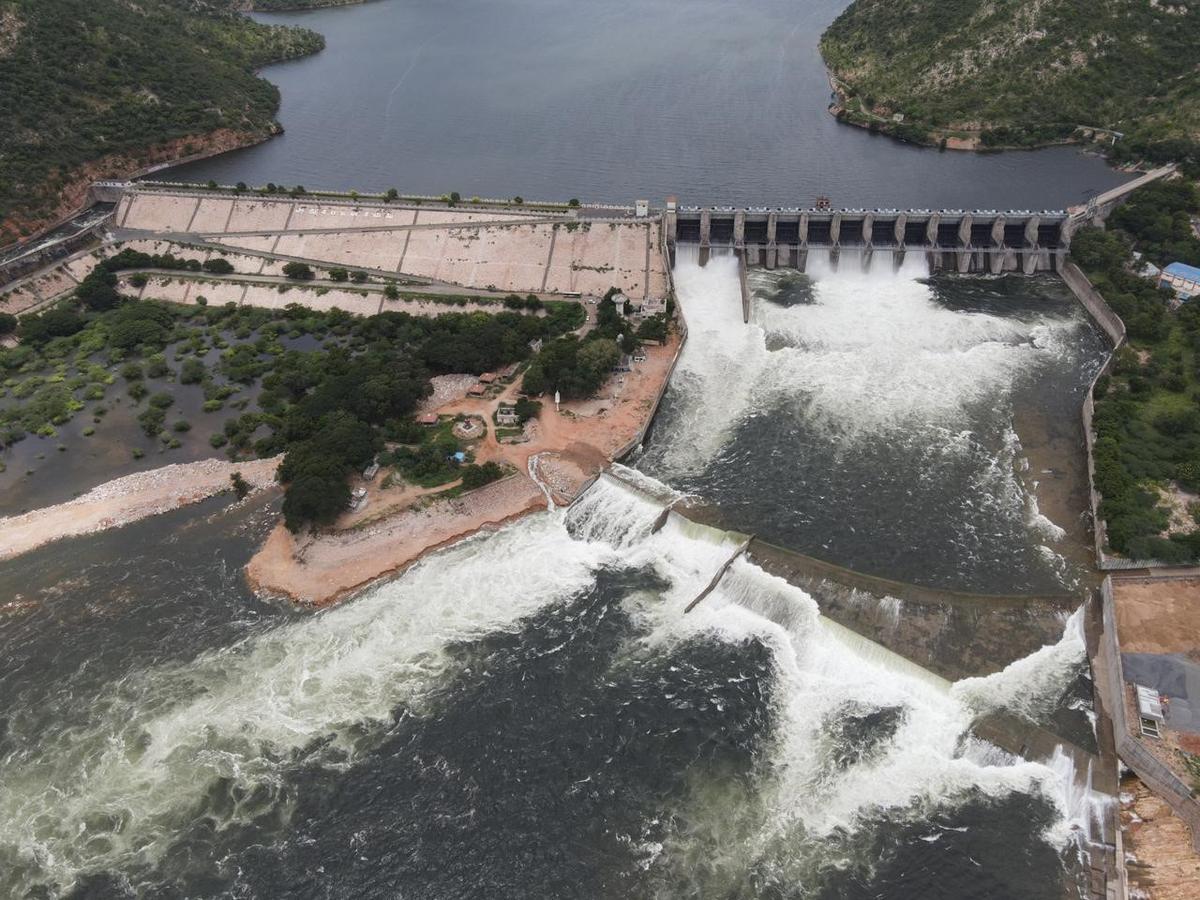 As the Penna river is in spate, irrigation authorities discharge more ...