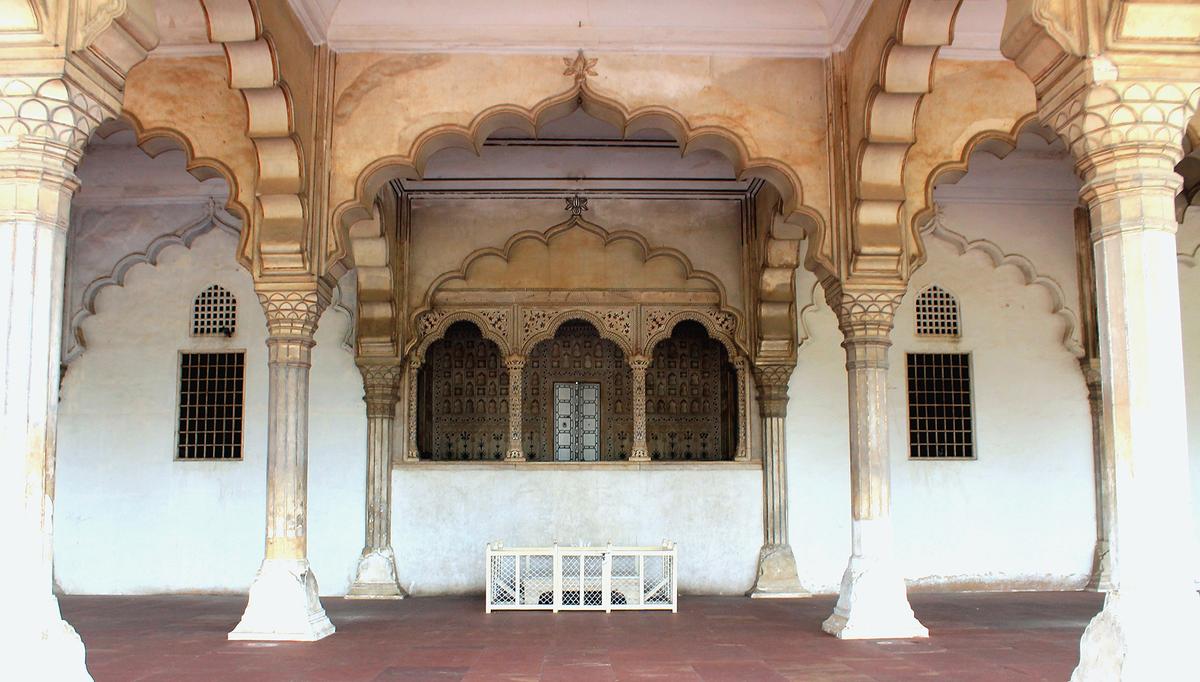 Shutter fantastic: windows of India - The Hindu