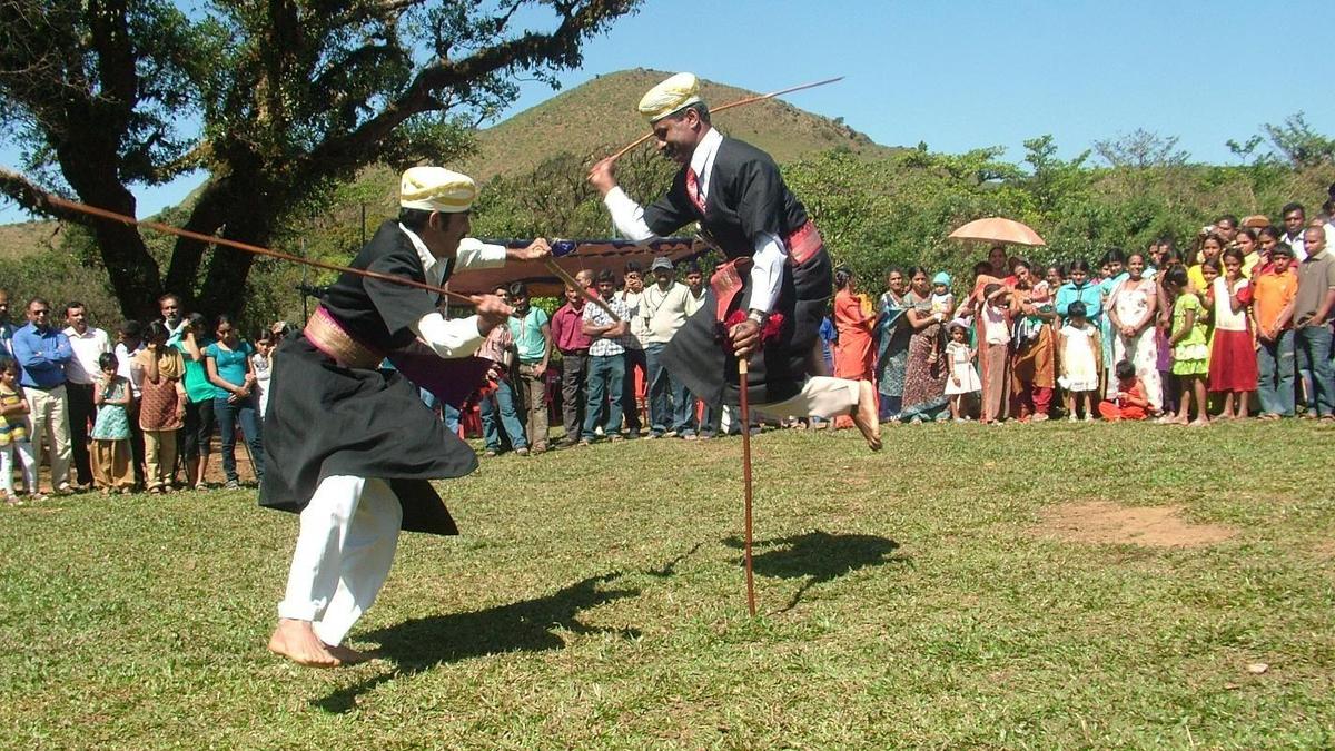 Viral video prompts Kodagu police to book jeep driver for overcharging ...