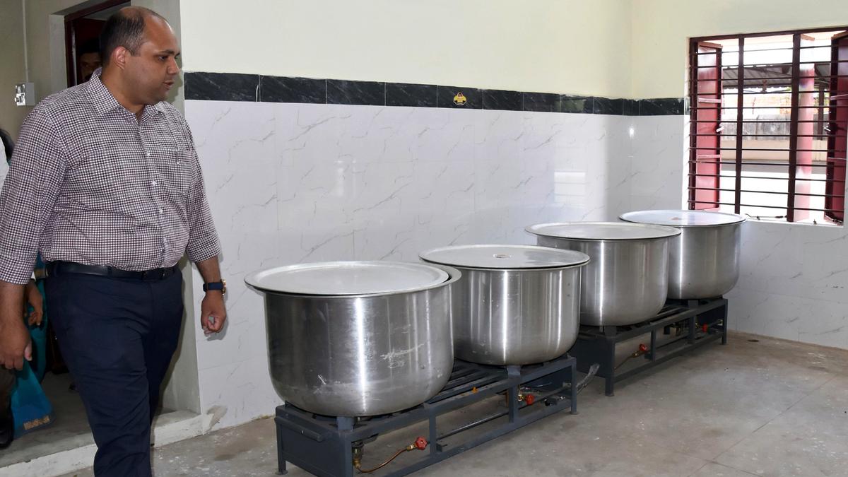 CM’s Breakfast Scheme to be launched in Erode on September 16 - The Hindu