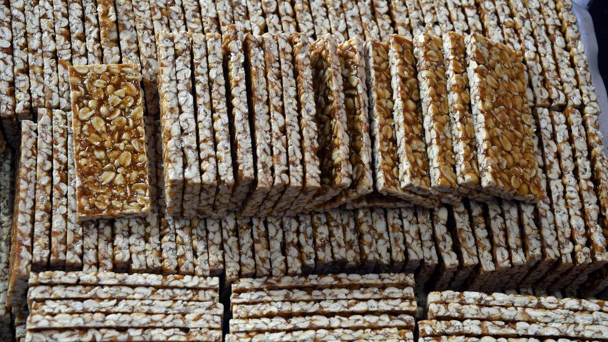 Watch | How is the Kovilpatti kadalai mittai made? - The Hindu