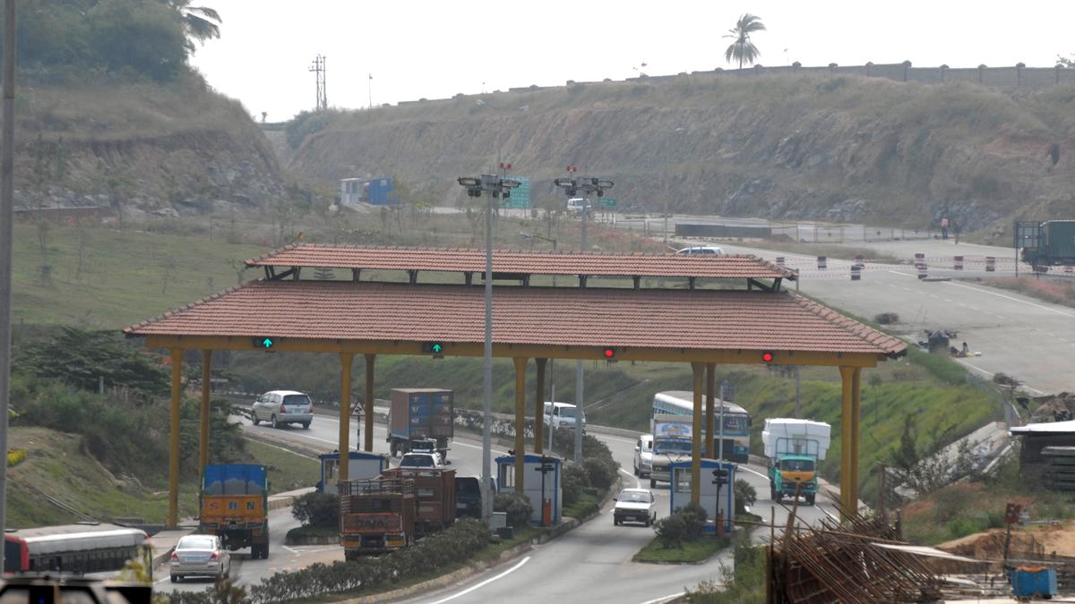 BMTC’s NICE Road-Electronics City route completes a year with more than ...