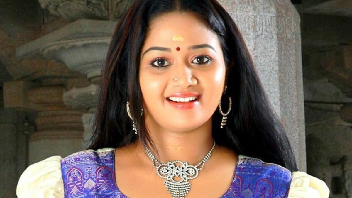 Actor Saranya Sasi passes away at 35 - The Hindu