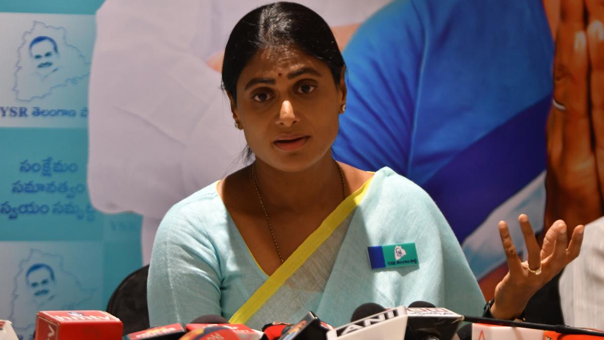 Sharmila arrested by police in Warangal district - The Hindu