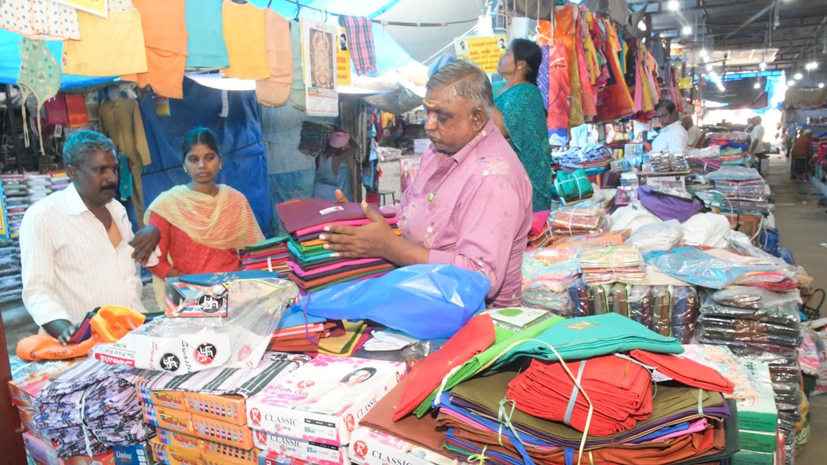 Sales improve at textile markets in Erode ahead of Pongal festival ...