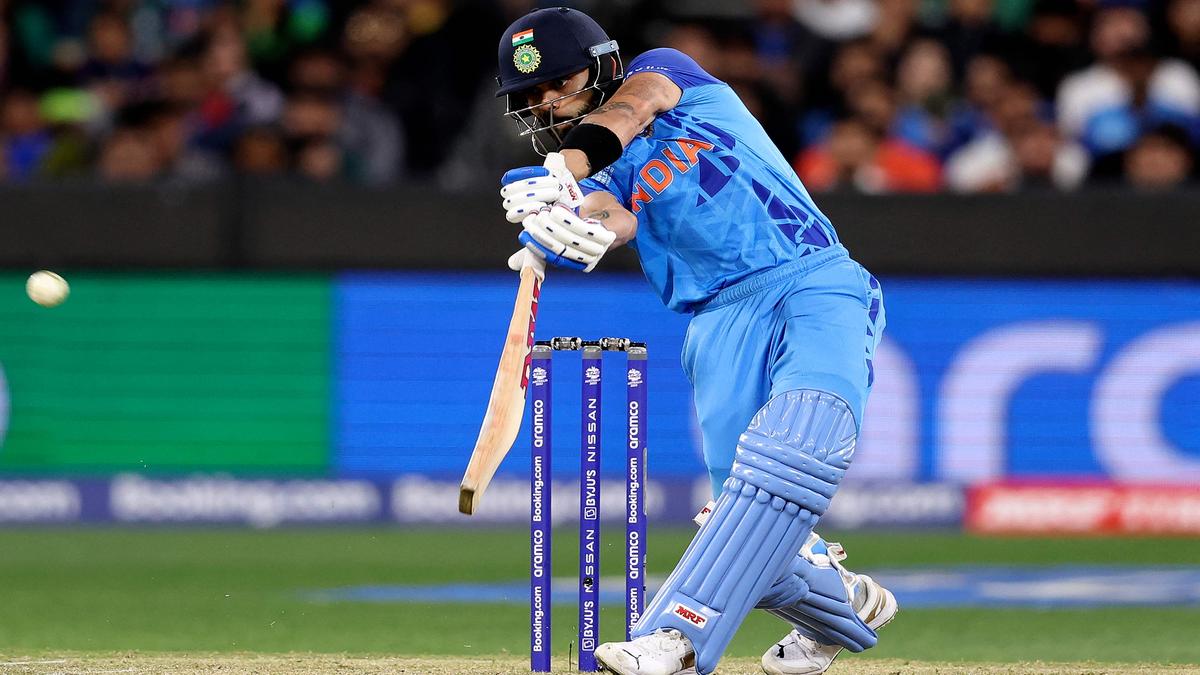 Kohli’s fireworks light up India’s Deepavali eve - The Hindu