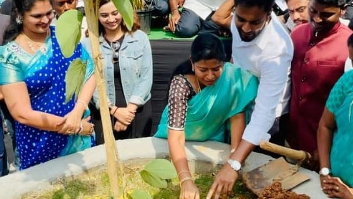 Andhra Pradesh: second phase of ‘Yuvatha-Haritha’ programme launched in ...