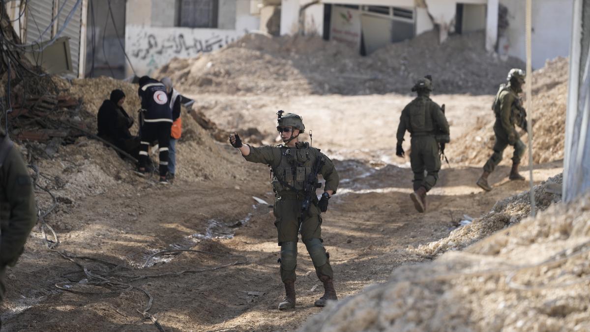 Israeli officials say won’t pull back from Gaza corridor - The Hindu