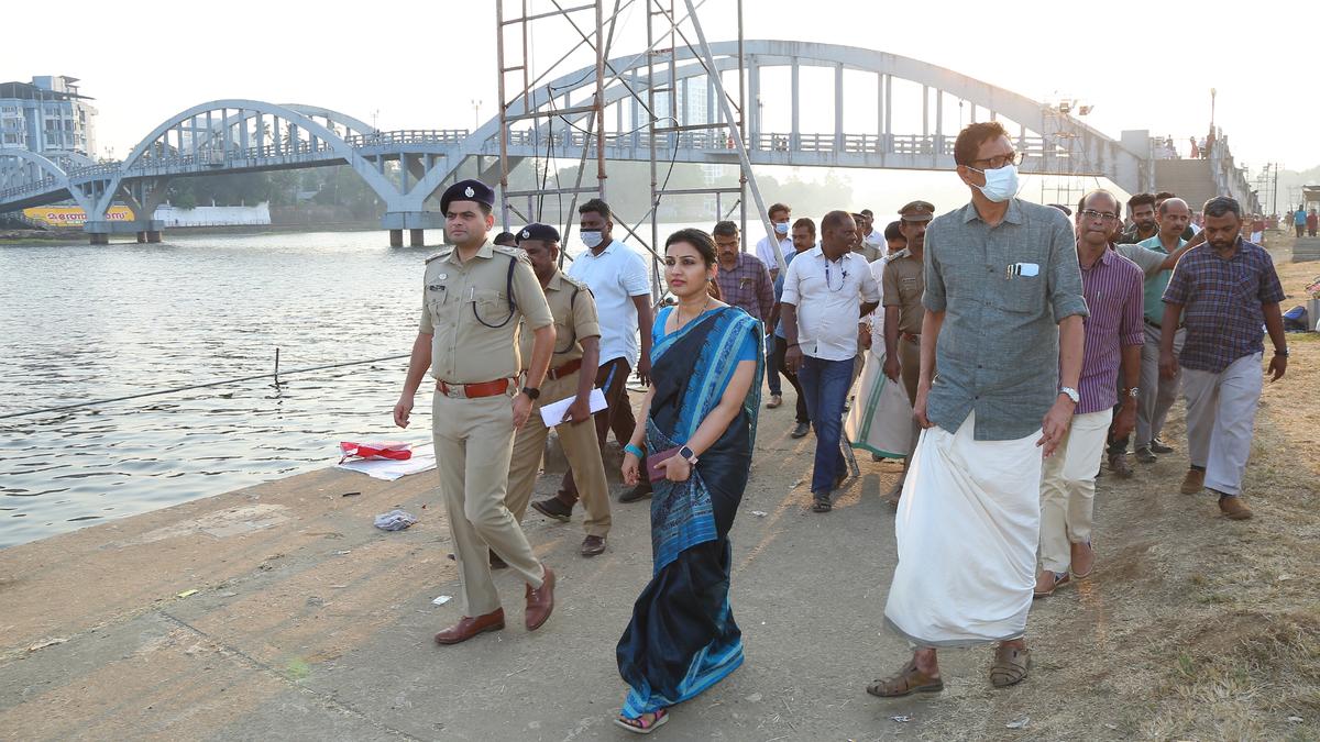 All set for smooth conduct of Sivarathri festival at Aluva Manappuram ...