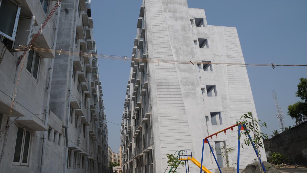 TNUHDB houses being built under more than 25 projects in Erode and ...