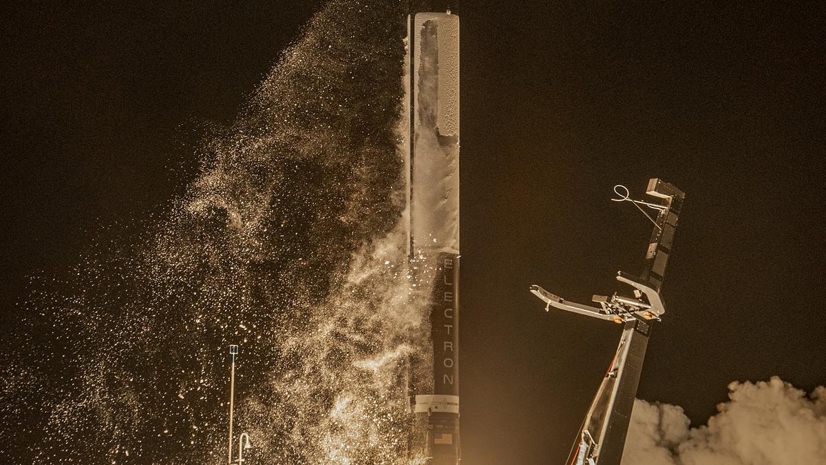 NASA satellite breaks from orbit around Earth, heads to moon - The Hindu