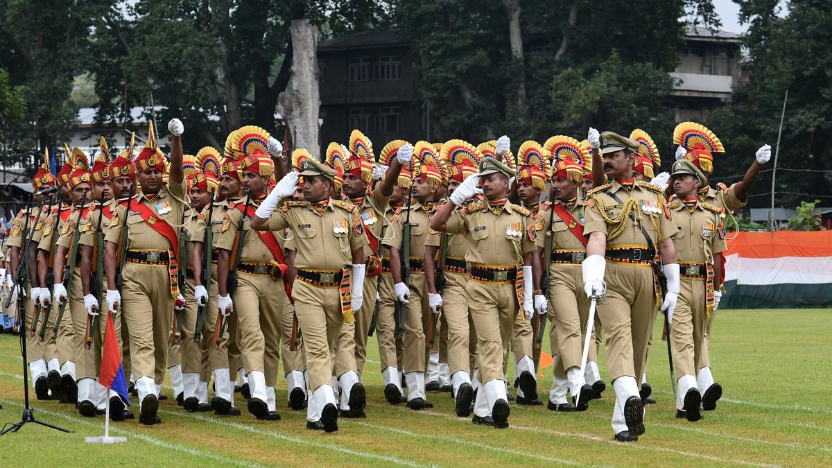 Two lakh youths recruited in Central Armed Police Forces in 5 years ...