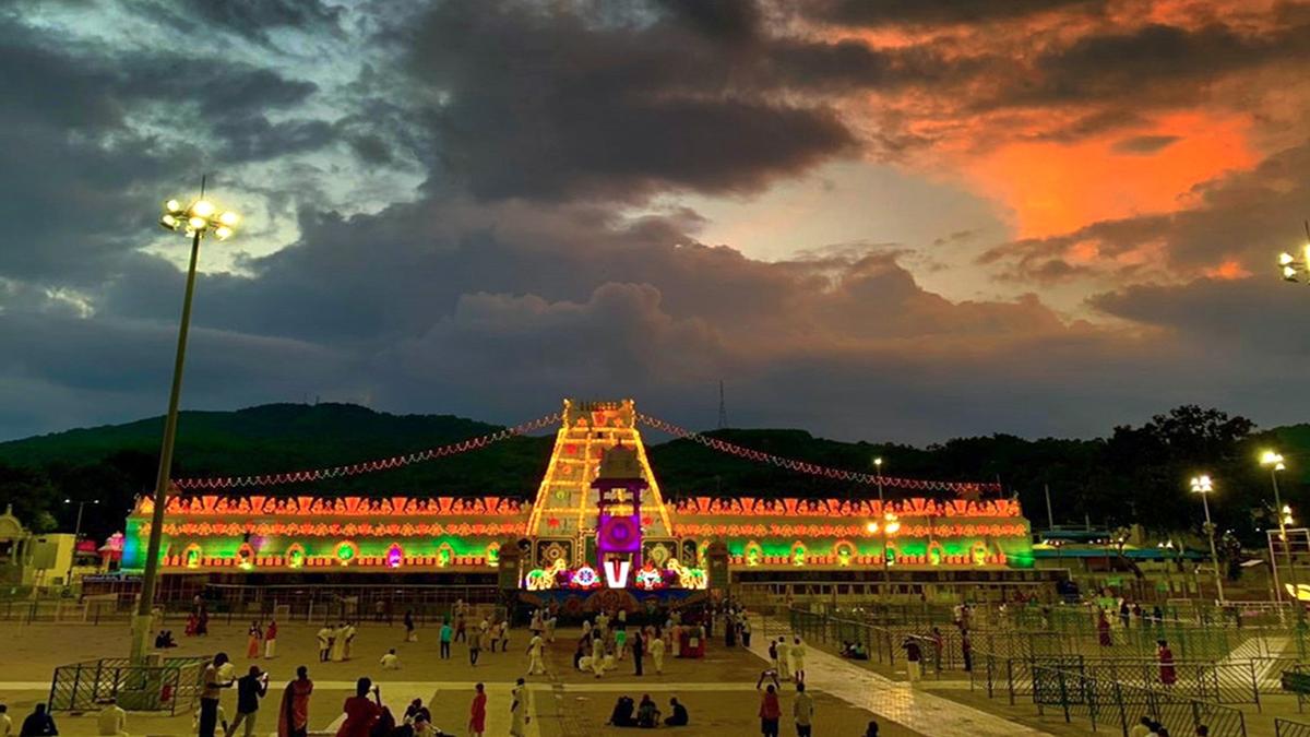 Lord Venkateswara temple at Tirumala remains closed for solar eclipse ...