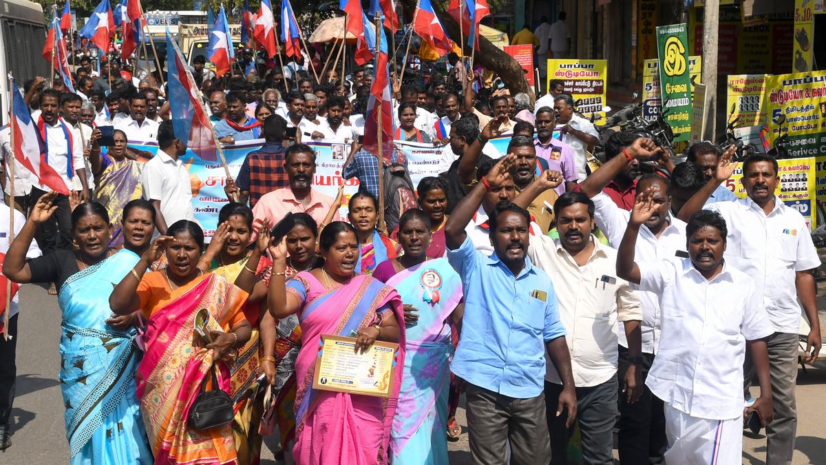 VCK flays police for failure to nab culprits involved in Vengaivayal ...