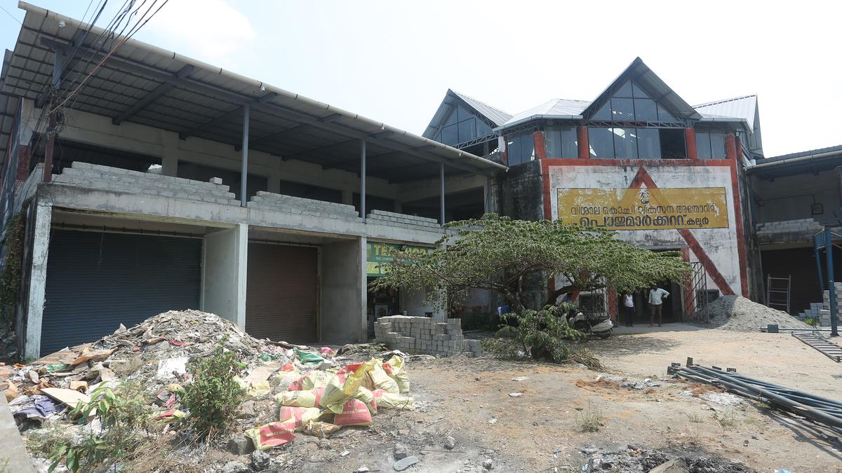 Renovation of GCDA market in Kaloor to begin on Monday - The Hindu