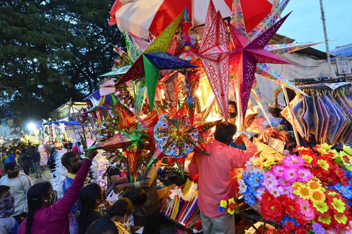 Despite rains, Christmas and New Year shopping bounce back to pre ...