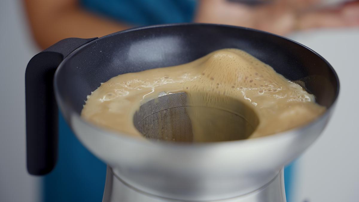 Always spilling tea? This new chai maker has a solution to brew an easy ...