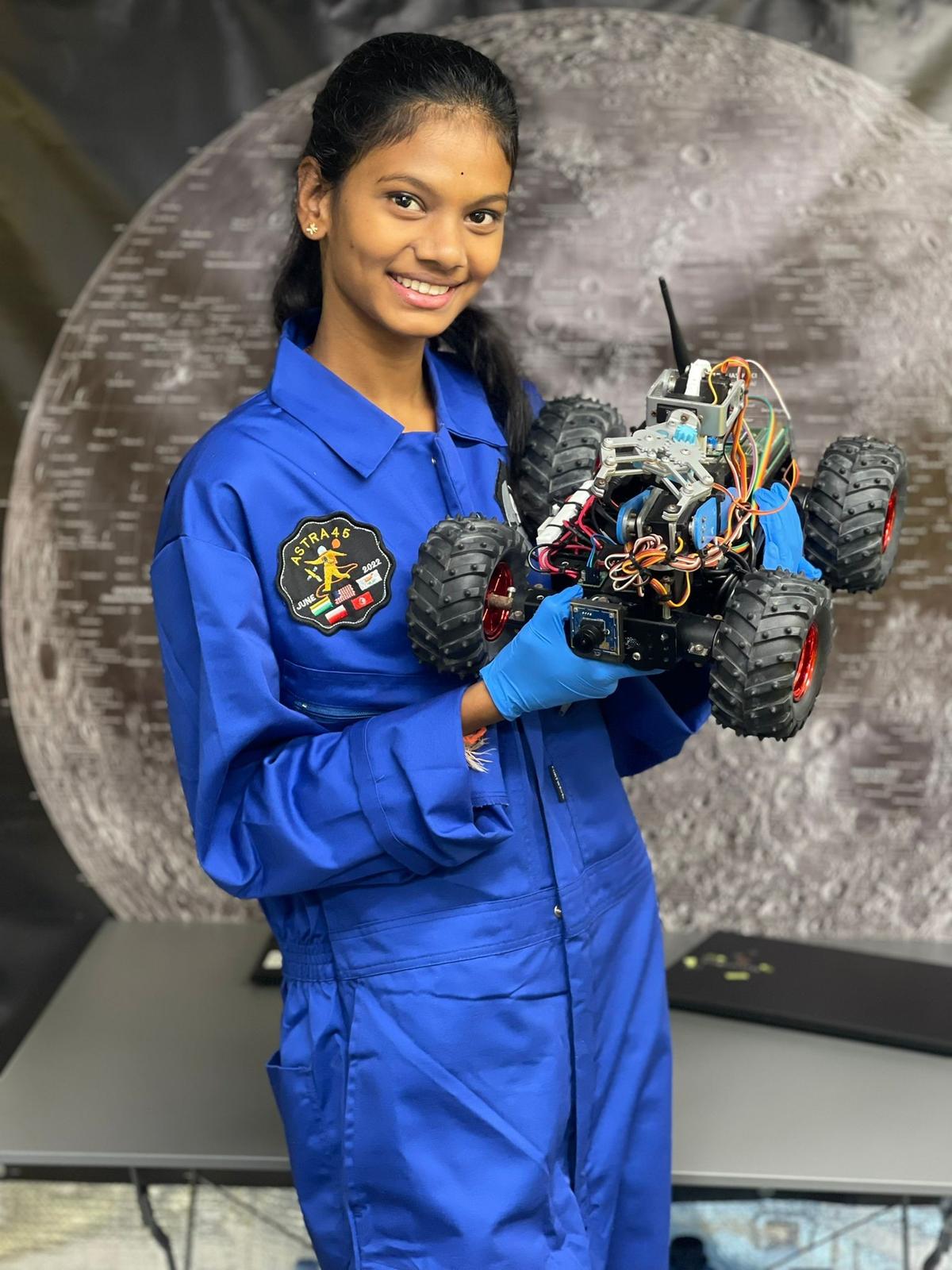 Andhra Pradesh: Palakollu girl becomes AATC’s youngest Analog Astronaut - The Hindu