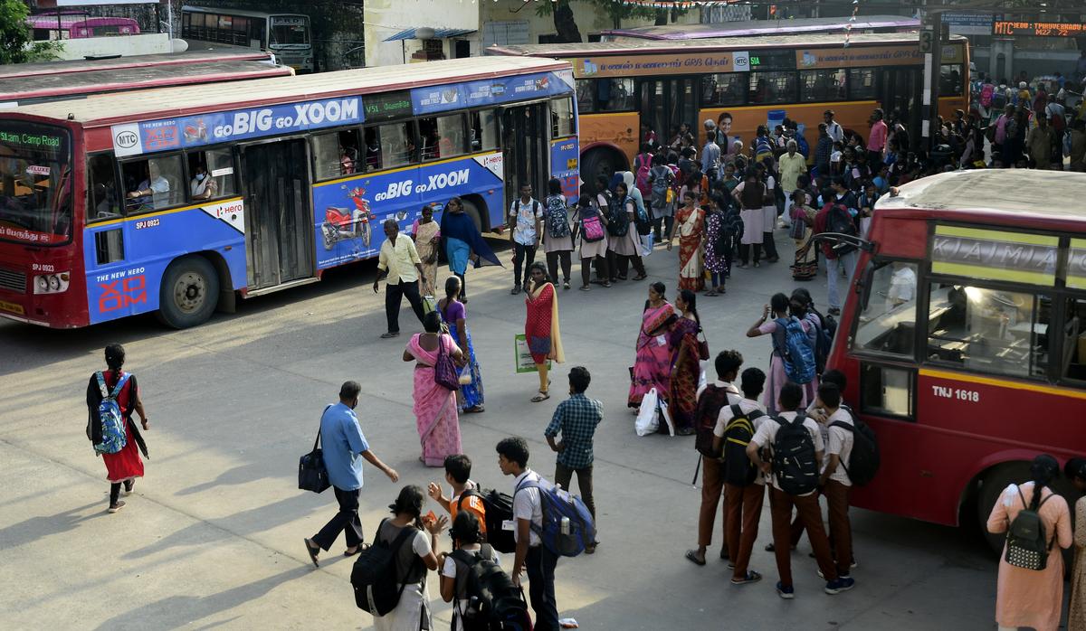 Madras Day | The buses that drove Madras into Chennai, a cosmopolitan ...