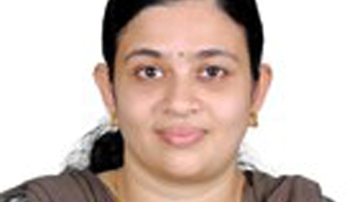 Collision impact reducer developed by woman dentist in Kerala gets U.K ...