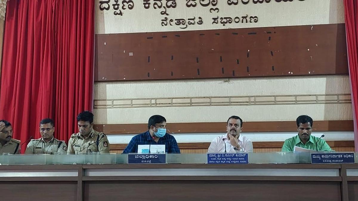 Administration told to open taluk-level control rooms - The Hindu