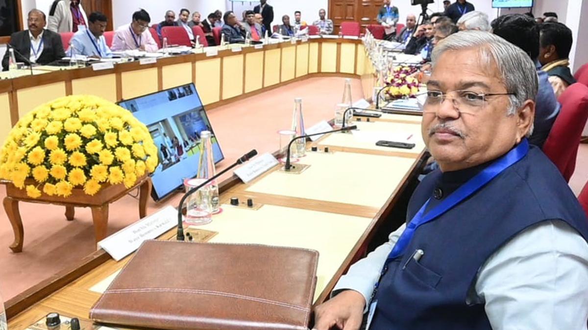 State asks NWDA to stop DPR for Krishna -Pennar link project - The Hindu