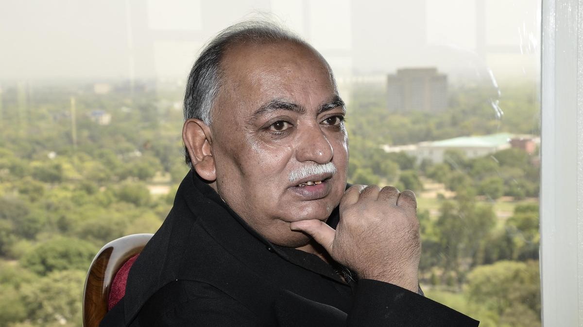 Urdu poet Munawwar Rana passes away at 71 - The Hindu