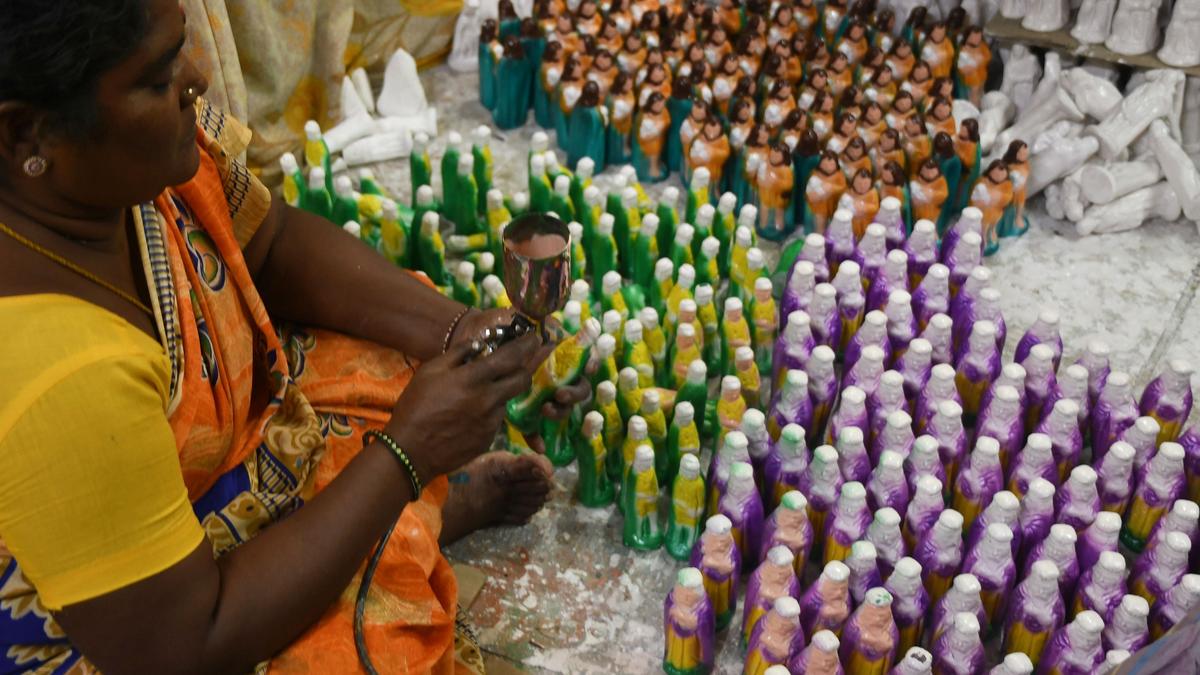 Indigenous toys to promote learning in anganwadi centres - The Hindu