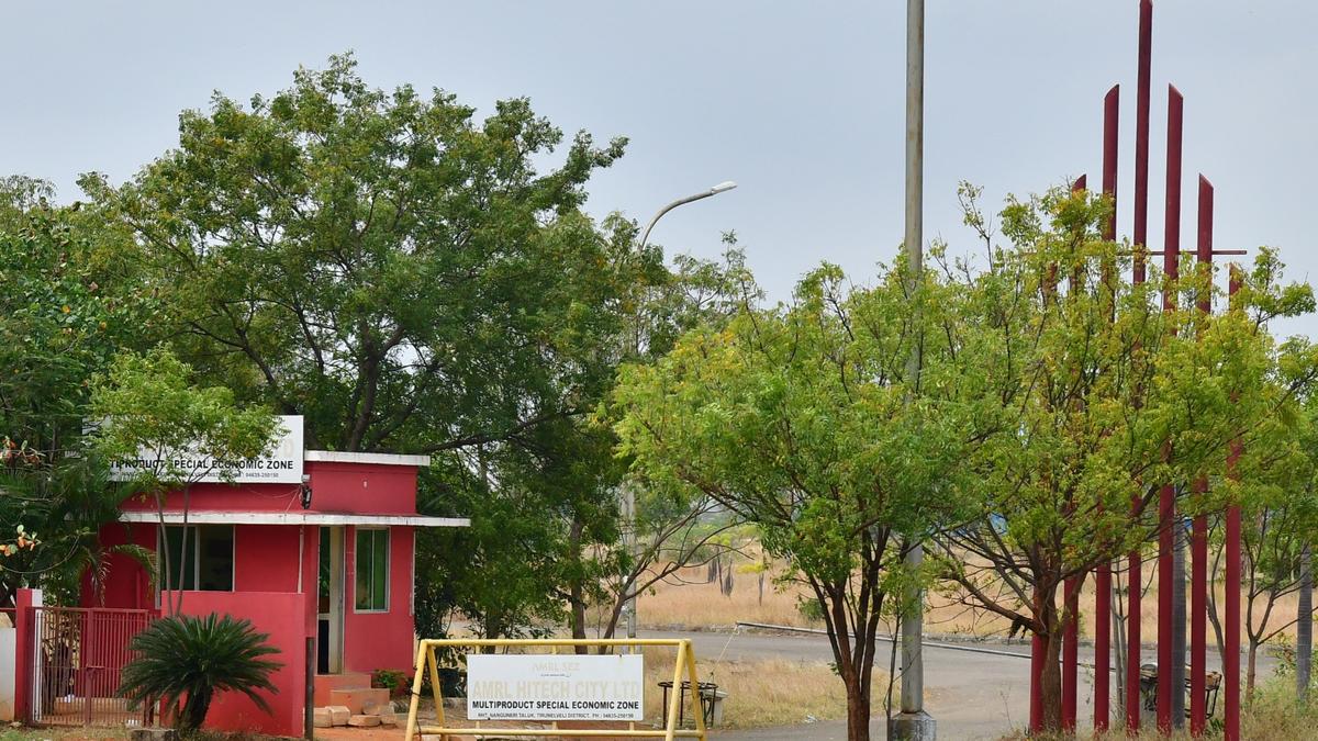 T.N. govt. retrieves 985 acres of mortgaged land at Nanguneri SEZ - The ...