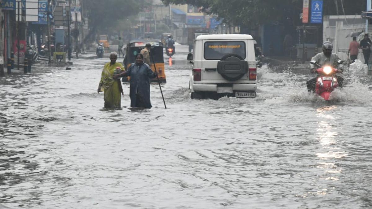 T.N. Rains | Red alert issued for Cauvery delta districts, Cuddalore ...