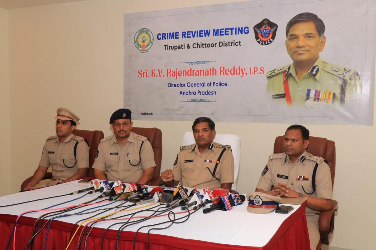 Andhra Pradesh: Be ideal in your behaviour, DGP tells police personnel - The Hindu