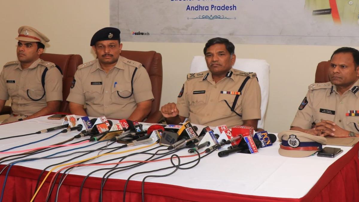 Andhra Pradesh: Be ideal in your behaviour, DGP tells police personnel ...