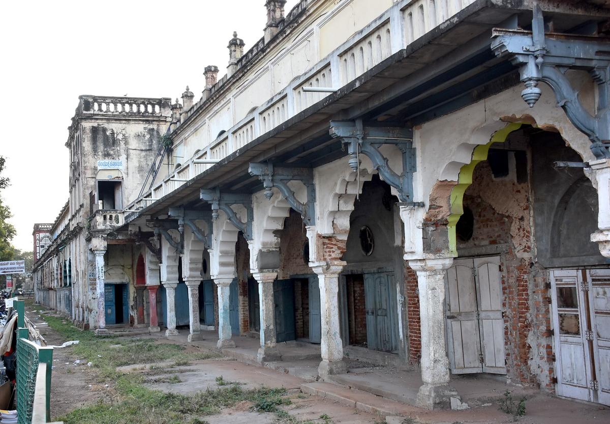 limestone building mysore