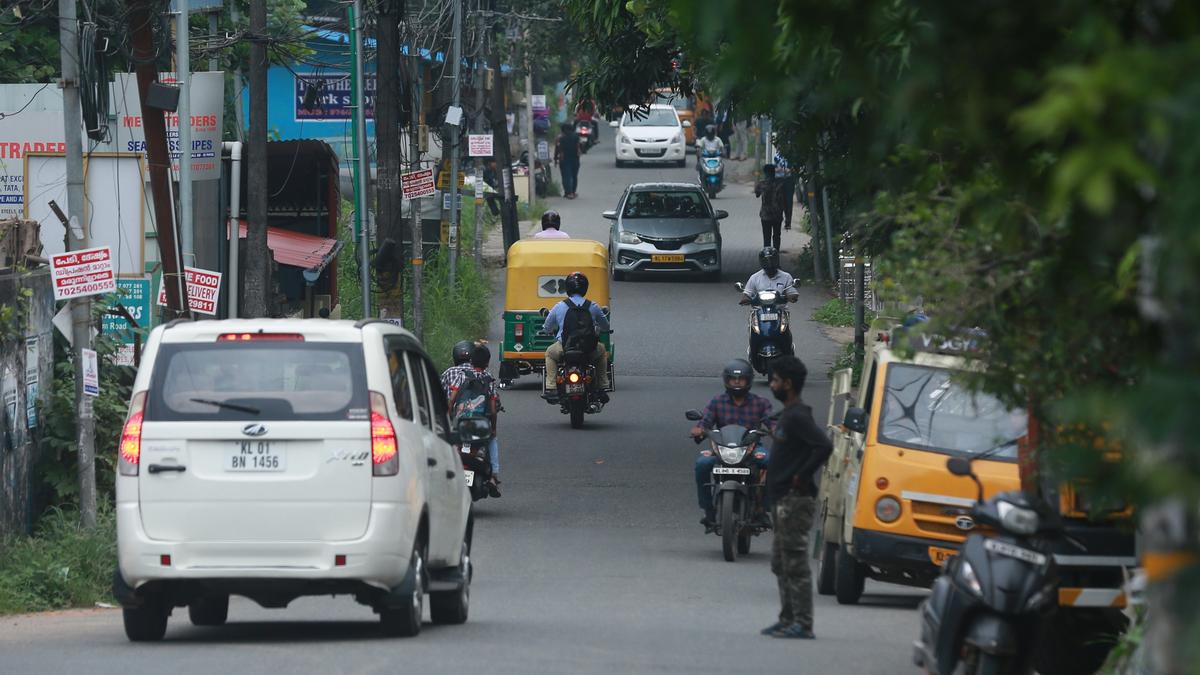 Development of MG Road-Thammanam-NH bypass caught in red tape - The Hindu