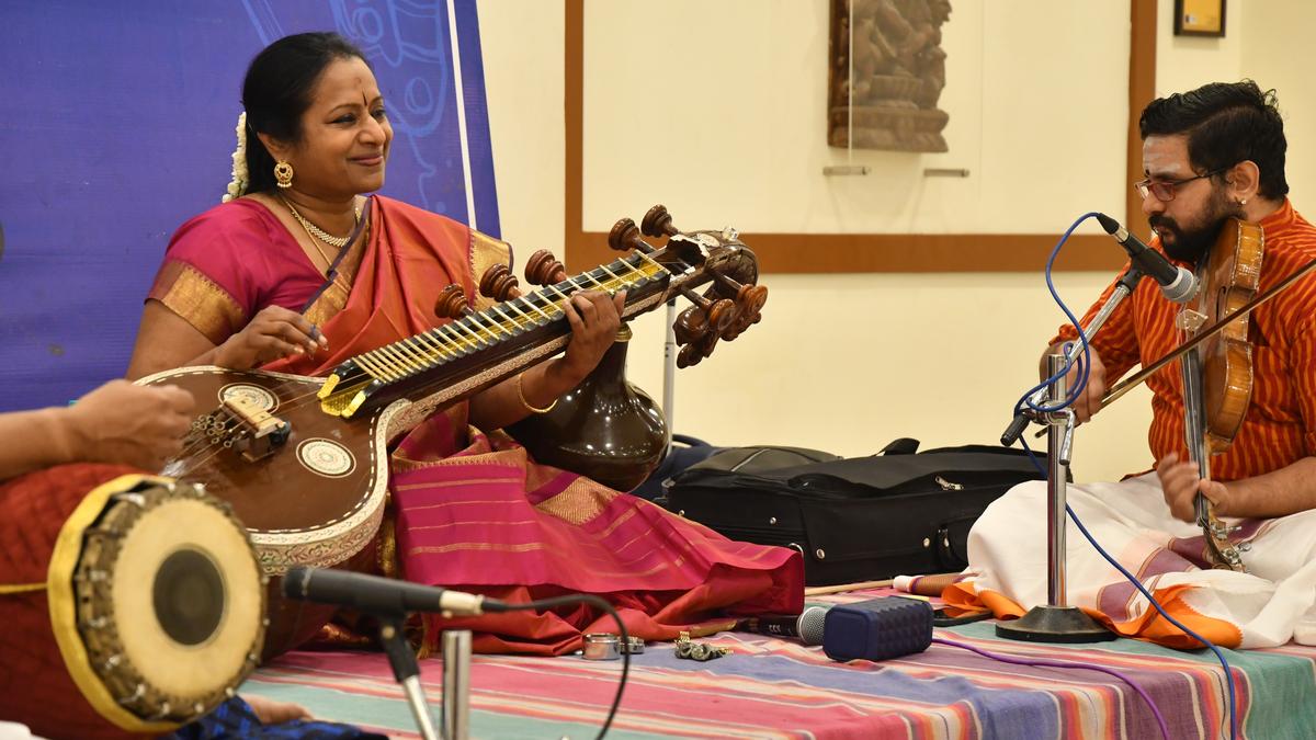 Raga Priya’s 54th anniversary concert begins in Madurai - The Hindu