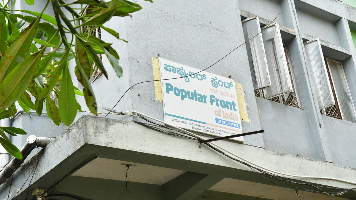 State police begin sealing down PFI offices - The Hindu