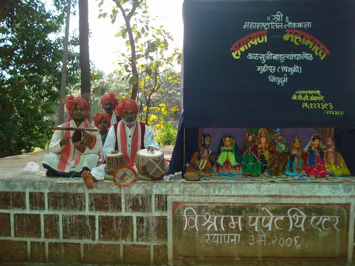 Meet the Gangavane family, masters in Chitrakathi painting, who wants ...